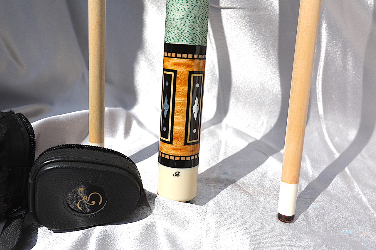 Ginacue – SOLD – Cornerstone Custom Cues|Billiard & Pool Cues