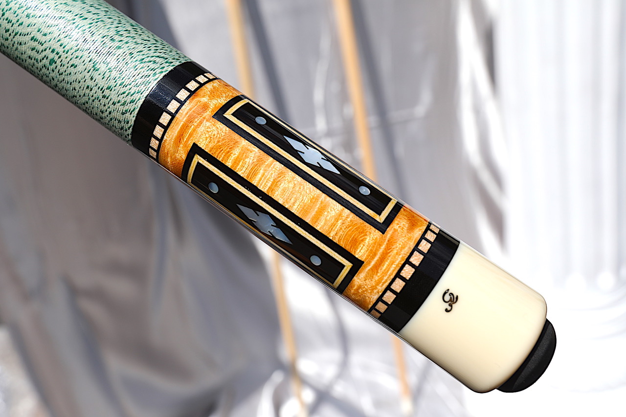 Ginacue – SOLD – Cornerstone Custom Cues|Billiard & Pool Cues