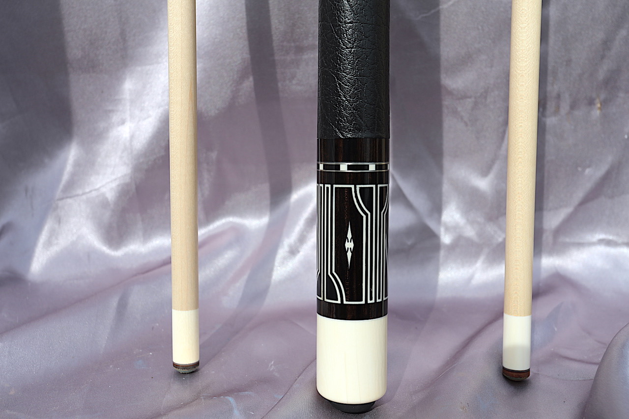 Richard Black – SOLD – Cornerstone Custom Cues|Billiard & Pool Cues